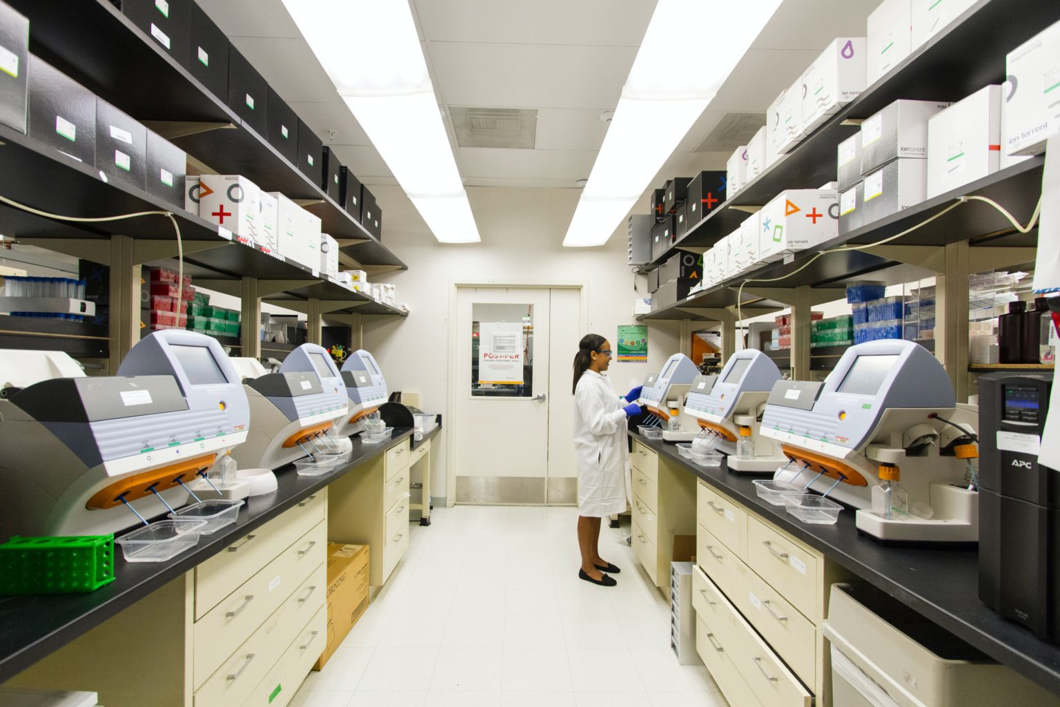 5 Lab Supply Leaders Fueling U.S. Scientific Excellence | Pipeline Medical