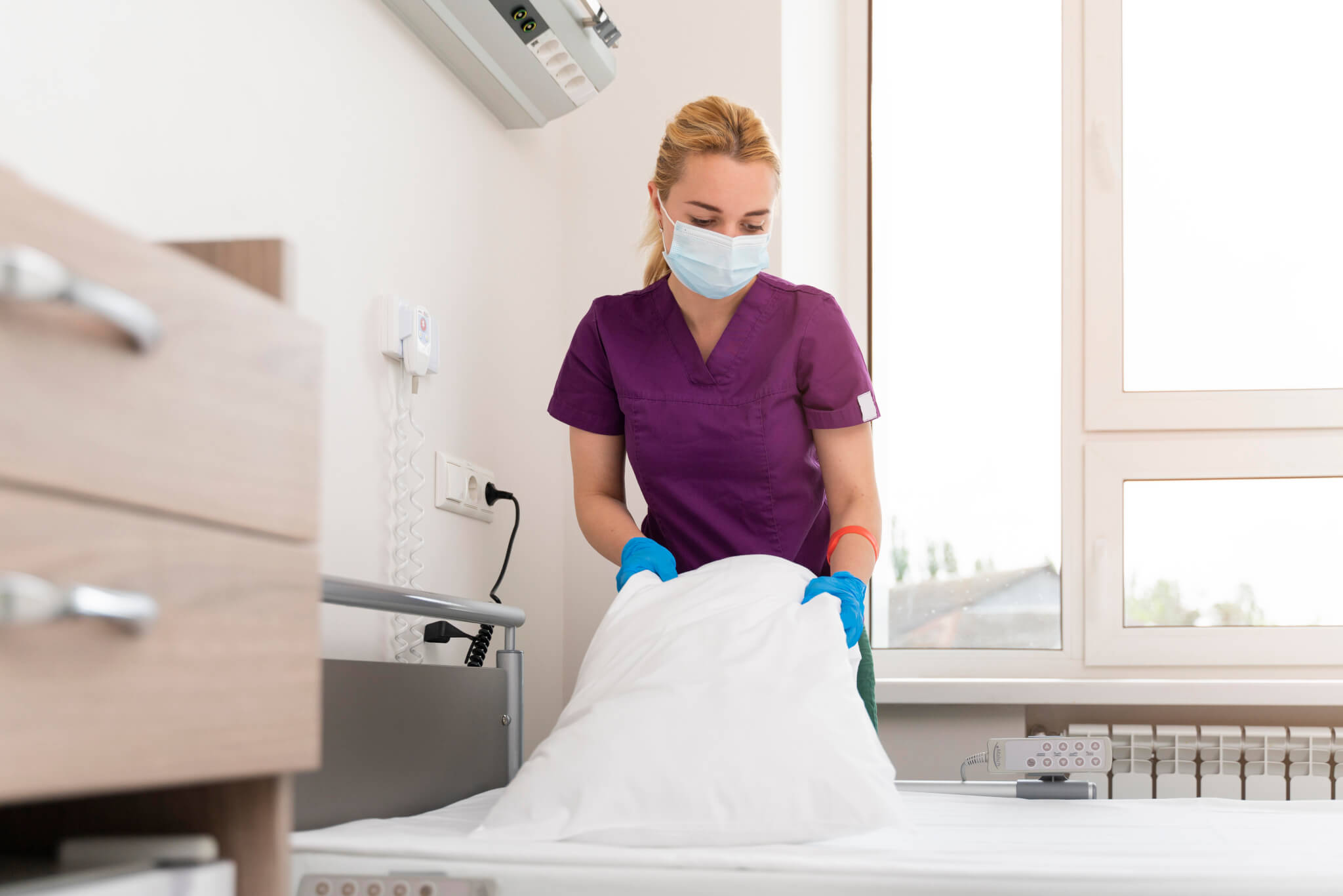 Healthcare Linen & Laundry Services: Ensuring Safety, Quality, And ...